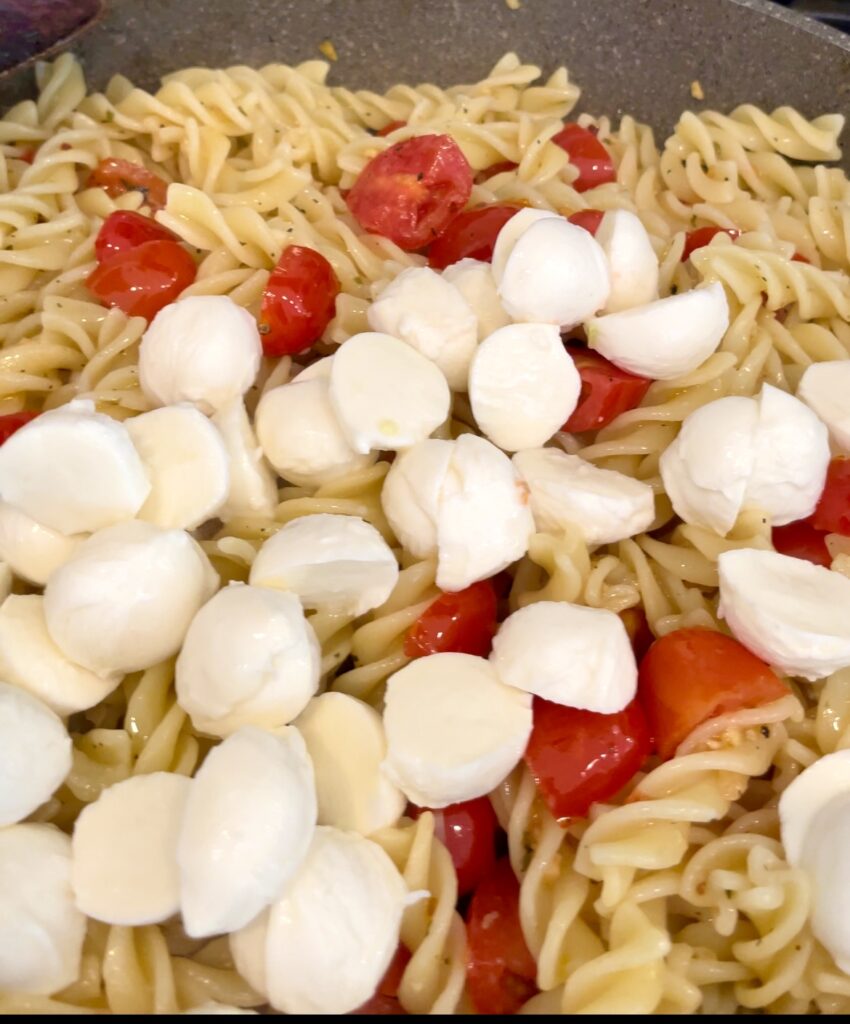 Quick and Easy Caprese Pasta • In the Kitchen with Steff